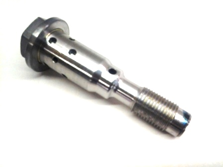 Chevy LS Camshaft Sprocket Bolt: GM Performance Motor