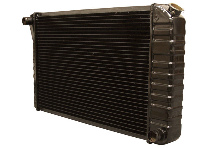 Brothers Trucks Radiator - Heavy Duty - Manual - V8: GM Performance Motor